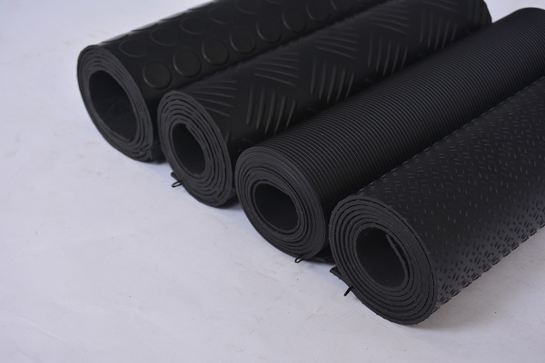 Features and Applications of Anti Skid Rubber Sheets – Silicone Rubber ...